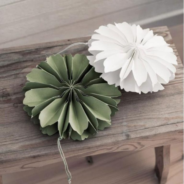 Personalized Decorative Paper Fans at Bulk Deals - SUNBEAUTY